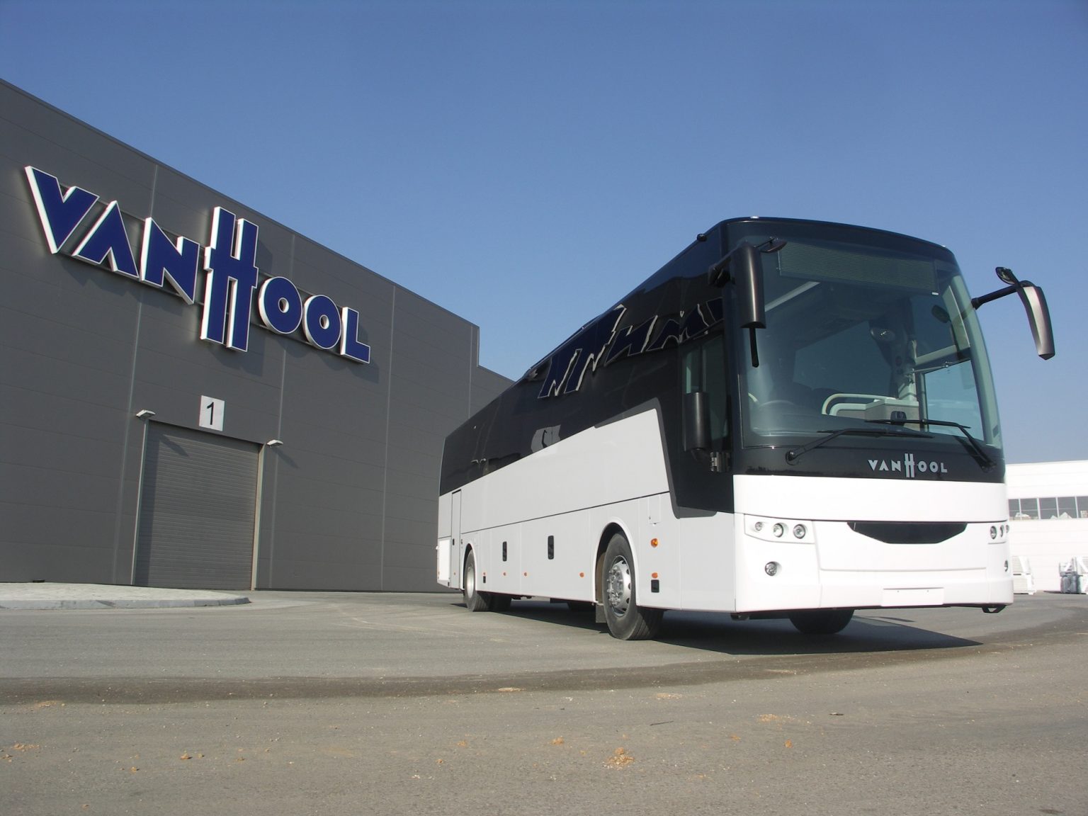 Van Hool recovery plan will cut jobs and focus coaches on Skopje - routeone