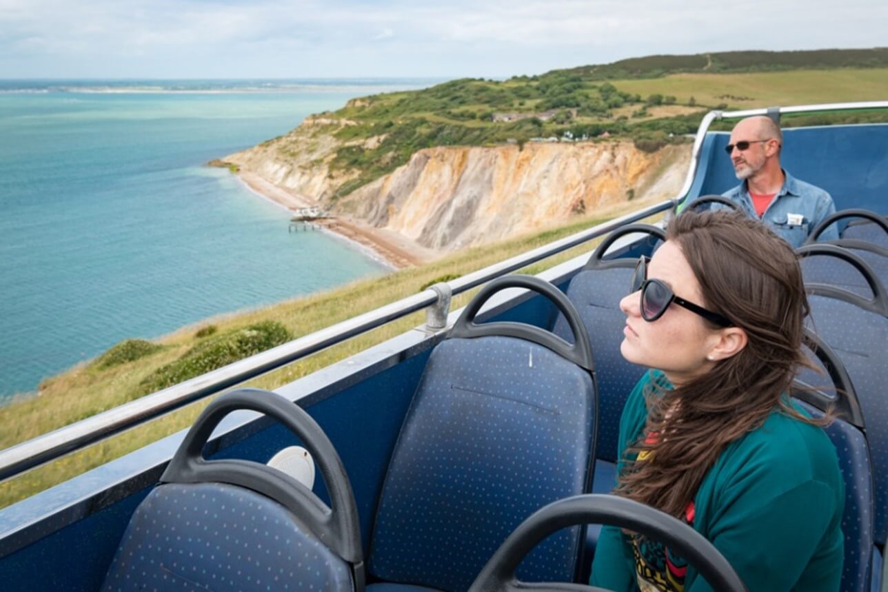 Needles Breezer voted UK's most popular open-top bus route - routeone