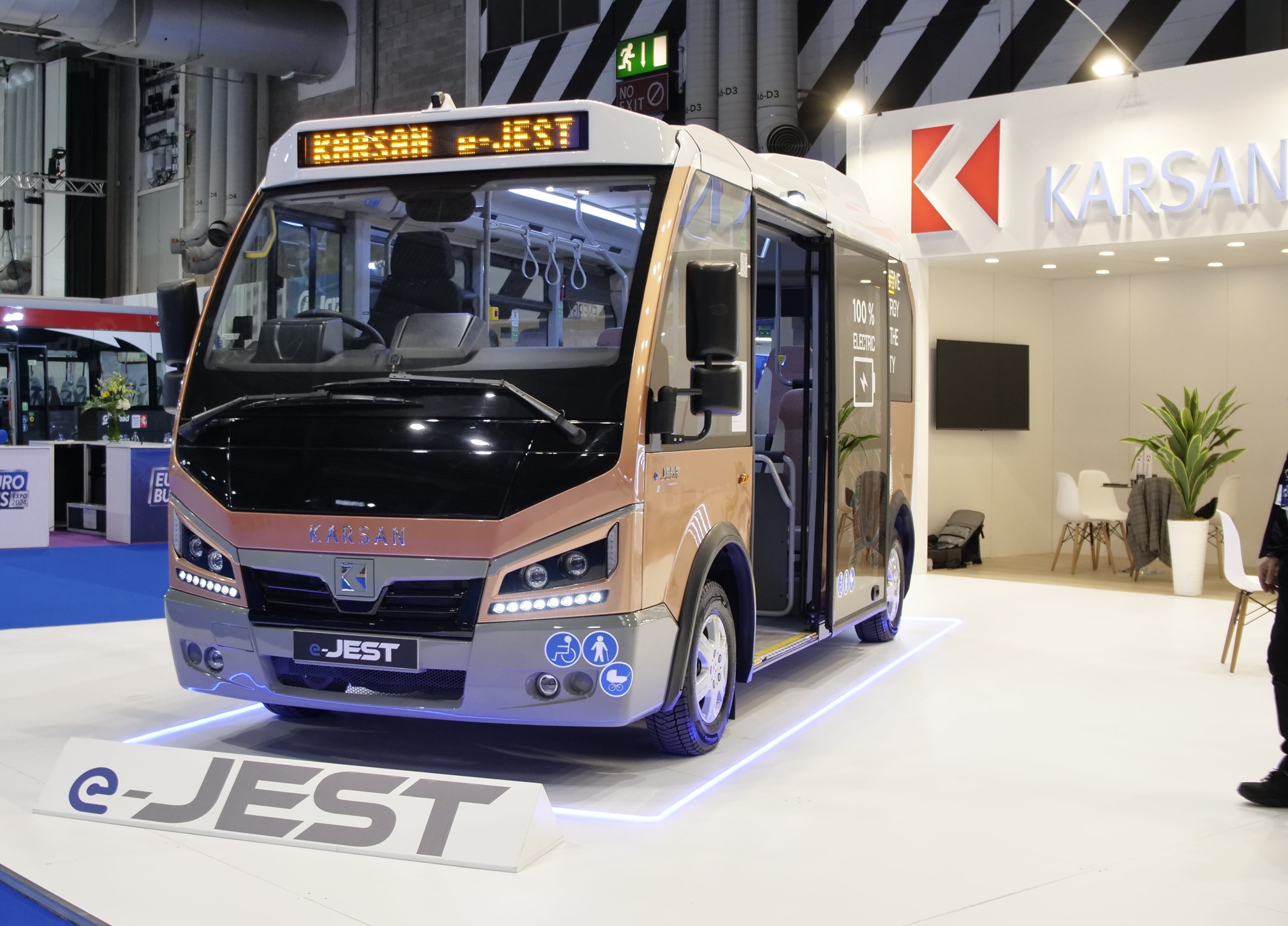 Karsan e-JEST microbus makes UK debut with EVM as supplier - routeone
