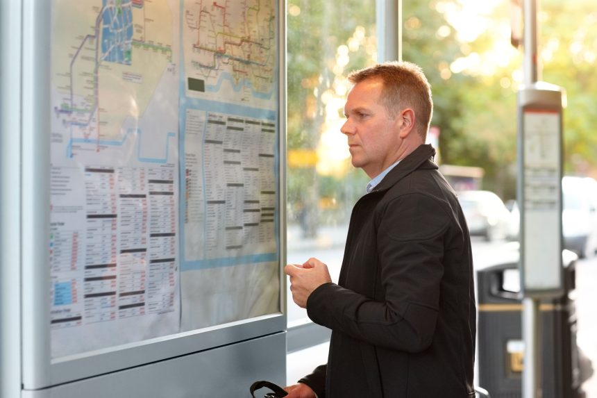 Optibus and HITOUCH in partnership on passenger communication