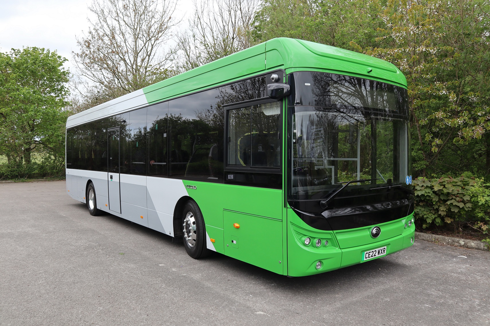 Llew Jones Coaches to run TrawsCymru T22 with battery-electrics - routeone