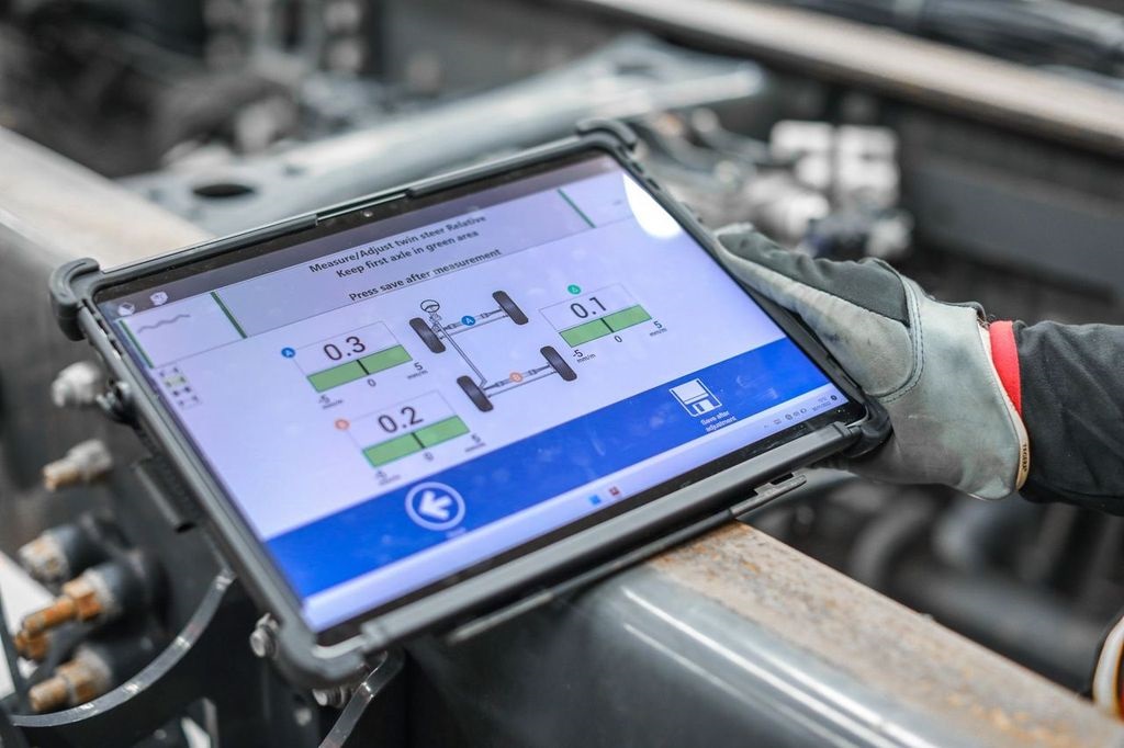 Josam wheel alignment kit for Volvo dealer group Thomas Hardie - routeone