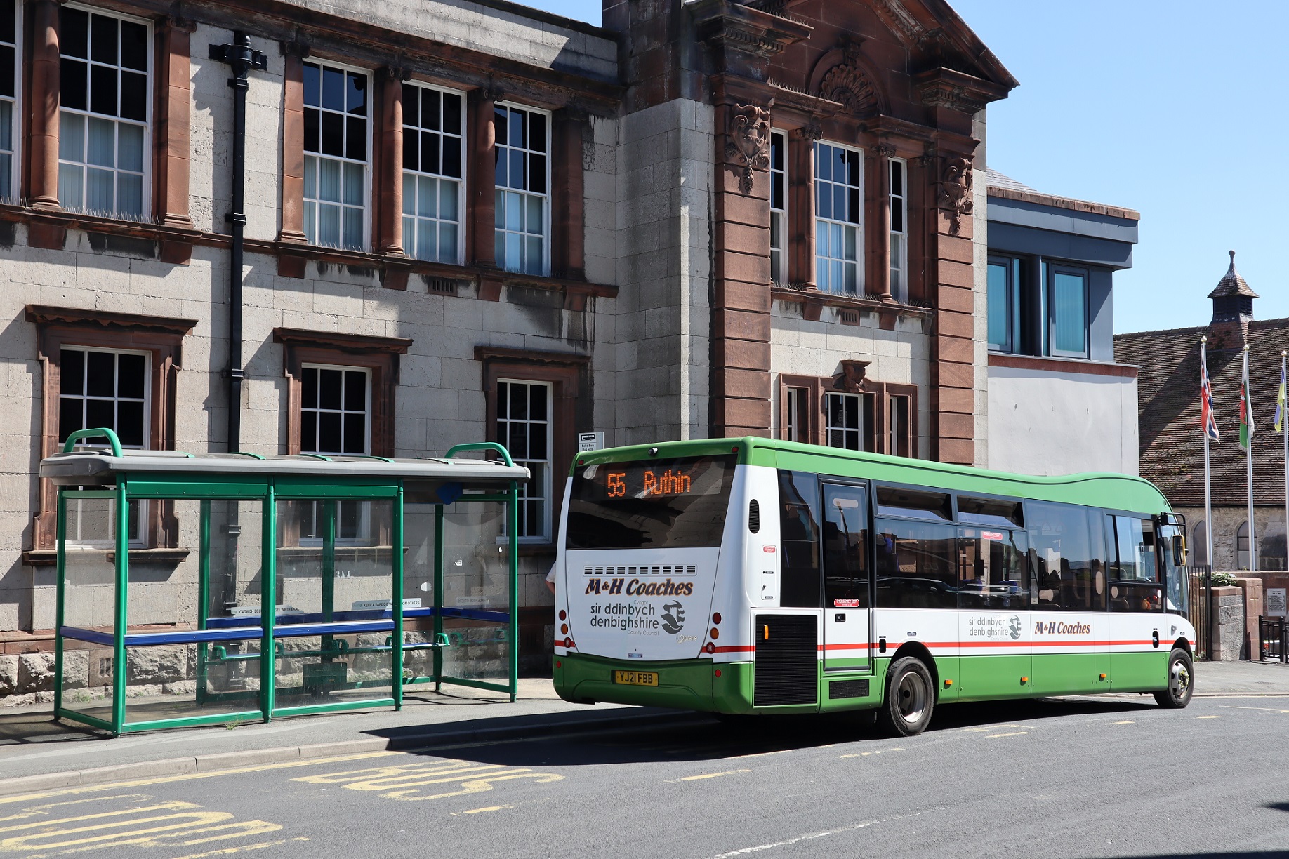 Modest funding 'can protect Wales bus services to 2024' - routeone