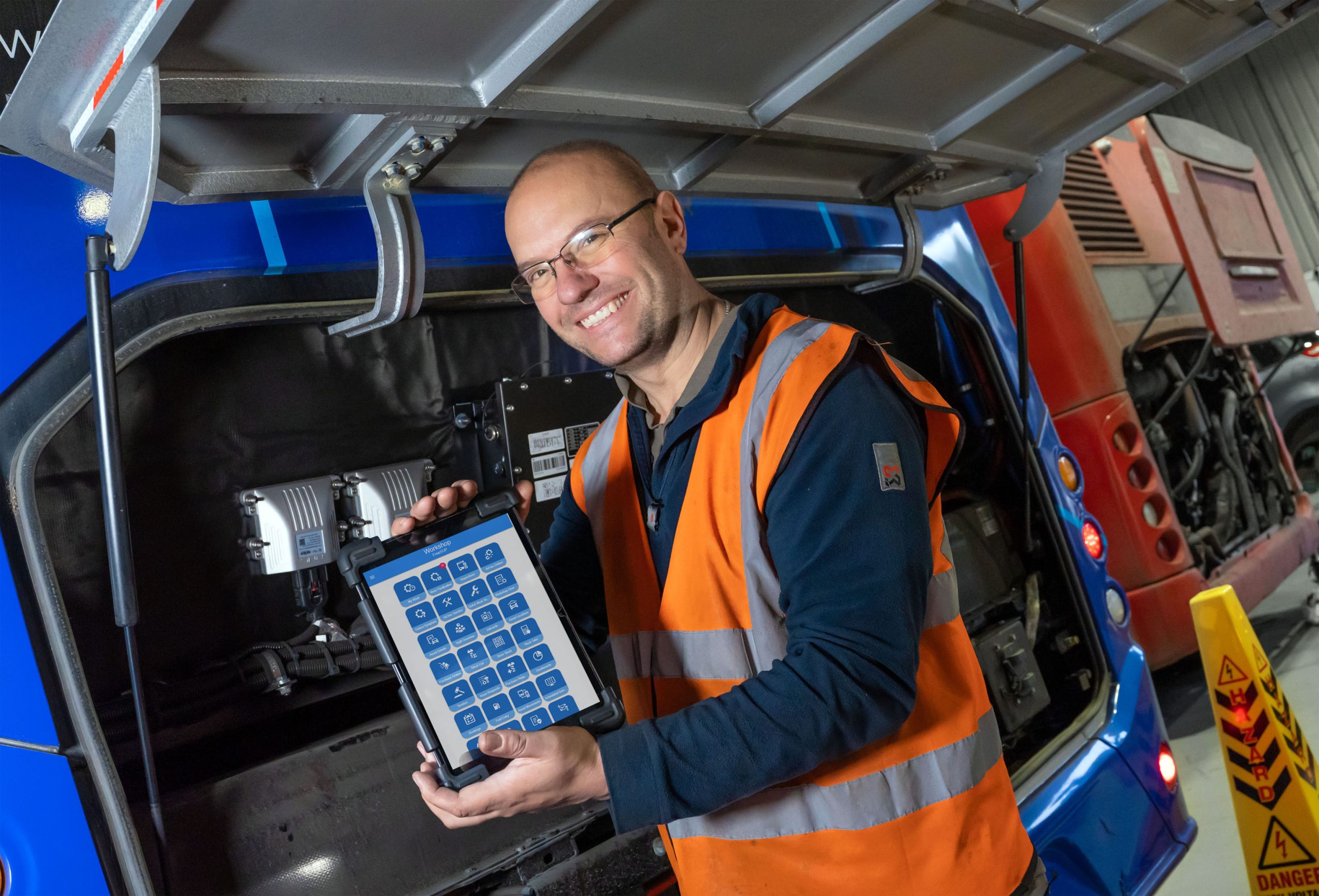 Digital workshops transform fleet management - routeone