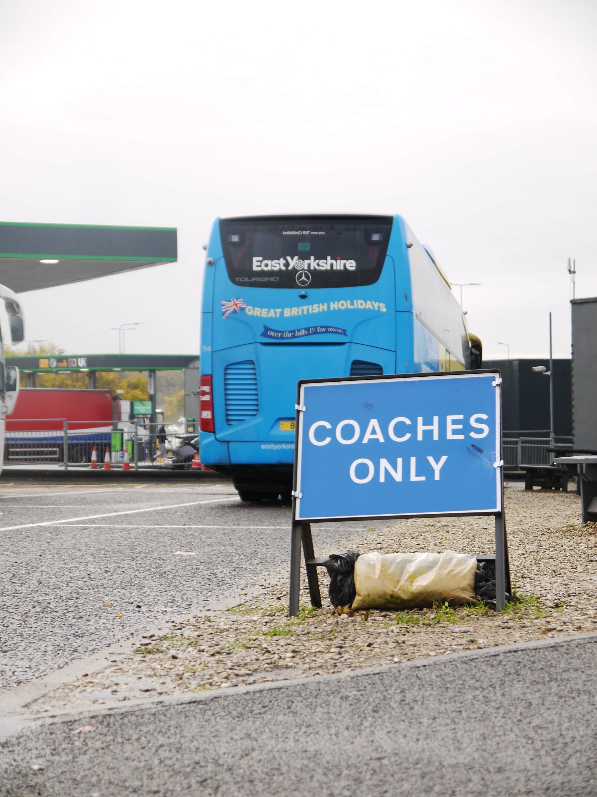 Warning sounded over HGV lead on coach charging